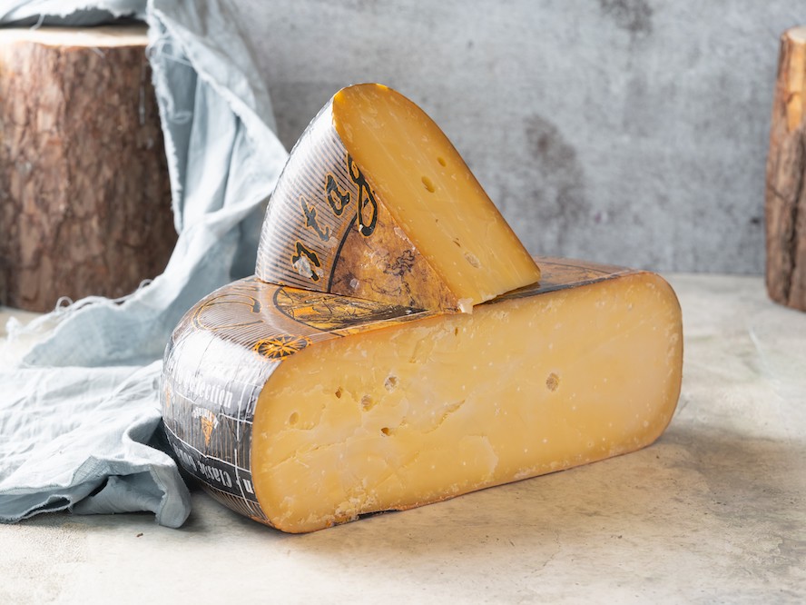 12 Most Popular Cheeses in the World - Cheese Origin